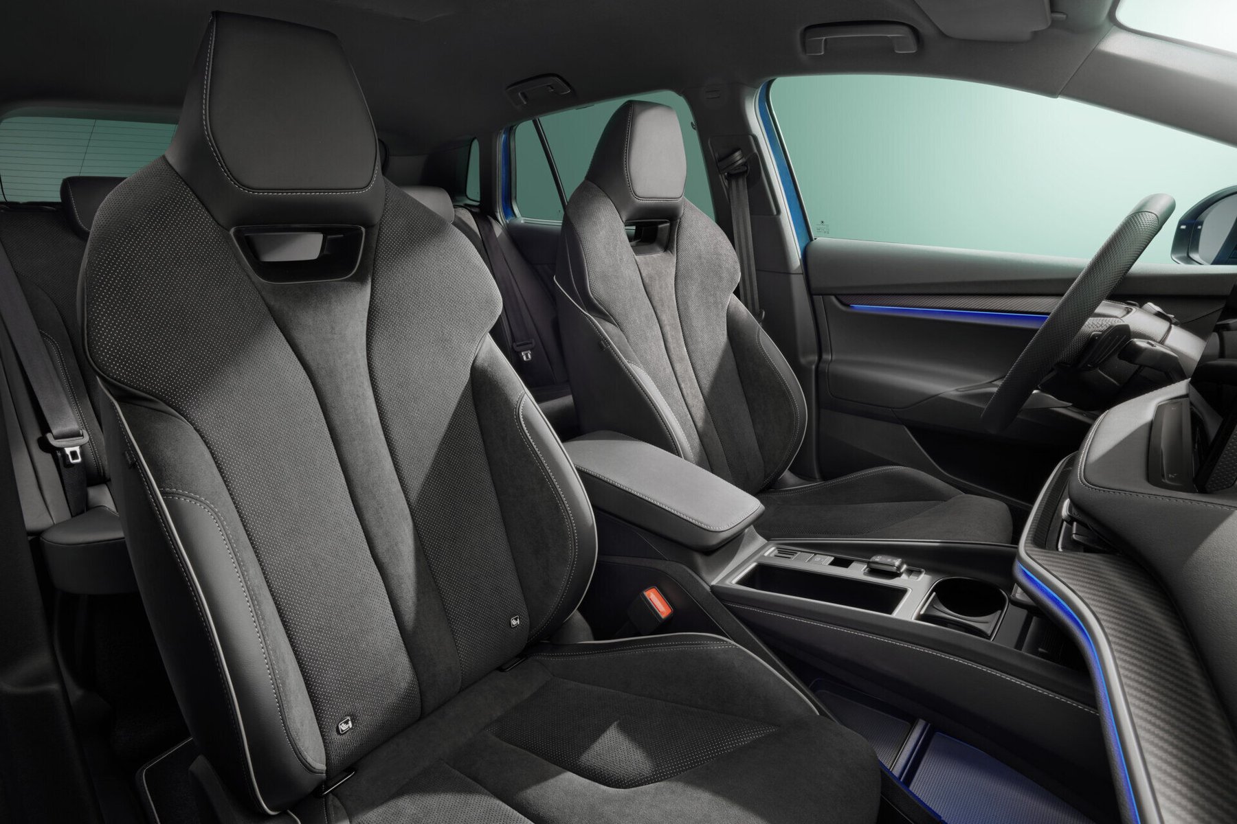 Skoda Elroq: Rekkevidde, lading, plass og interiør - Autoria